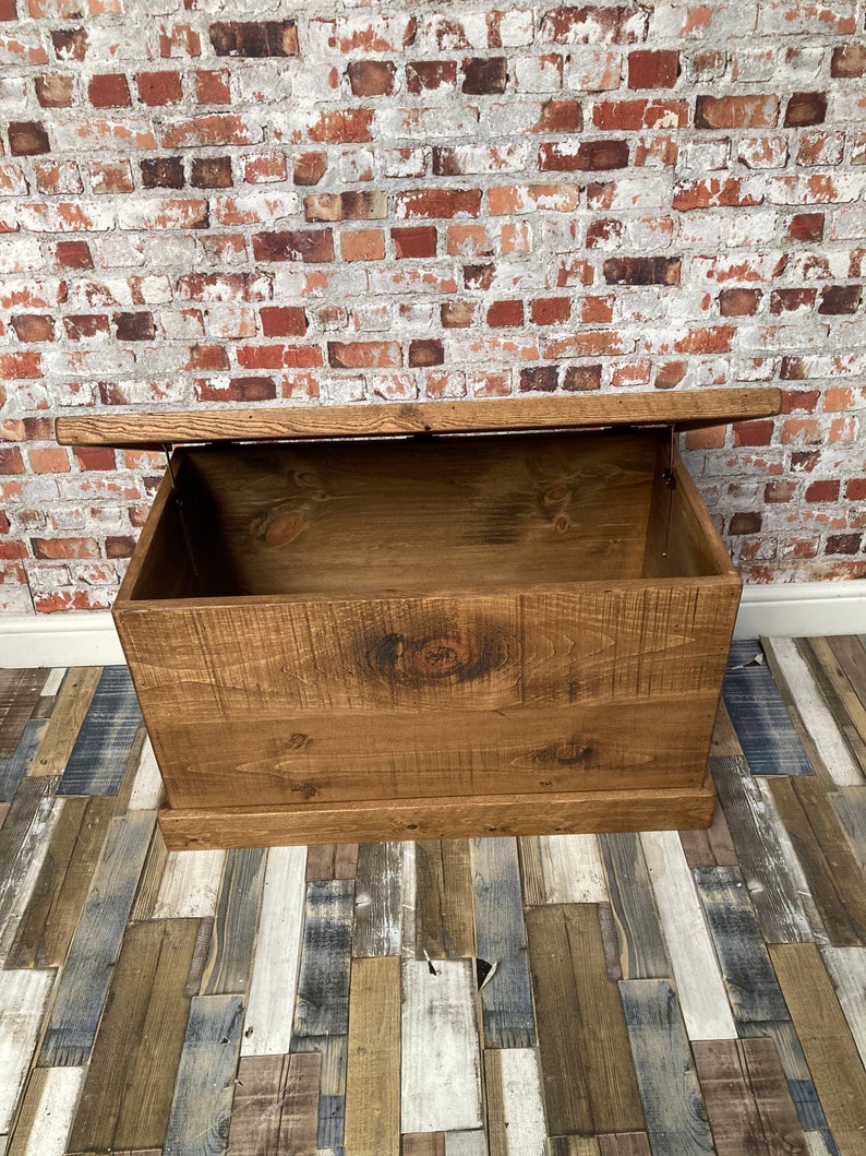 Handmade Rustic Solid blanket box/toybox | Etsy