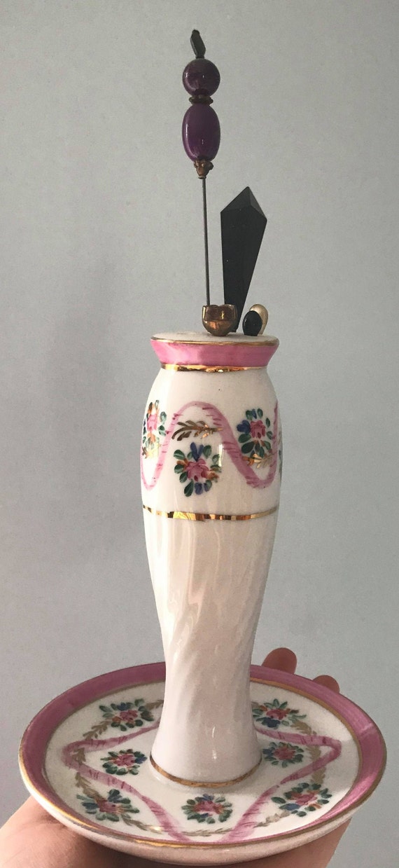 Hand-painted Hat Pin Holder & 5 Hatpins - Gem