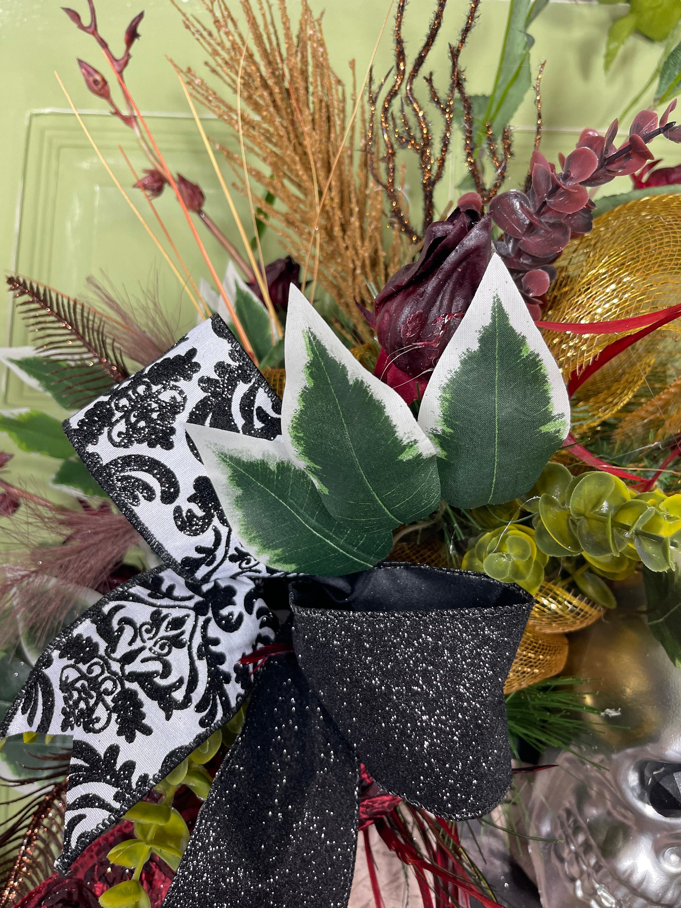 Extra Large Skull Halloween Chain Burgundy Ribbon Variegated Ficus ...