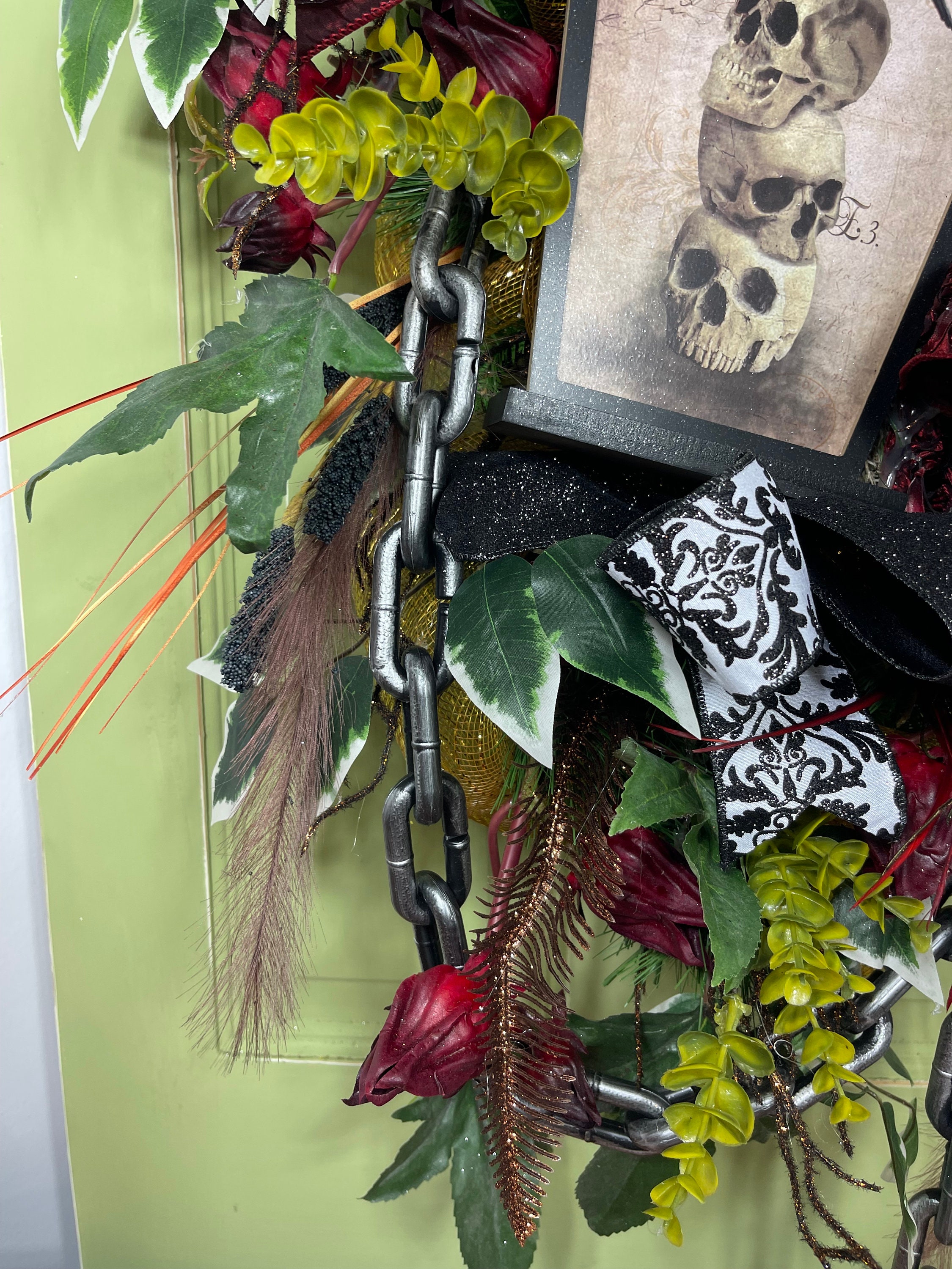 Extra Large Skull Halloween Chain Burgundy Ribbon Variegated Ficus ...