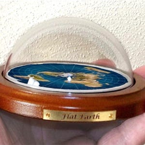 Flat Earth Map Dome Display Model - Wood Base, Acrylic Dome, Gift - Etsy