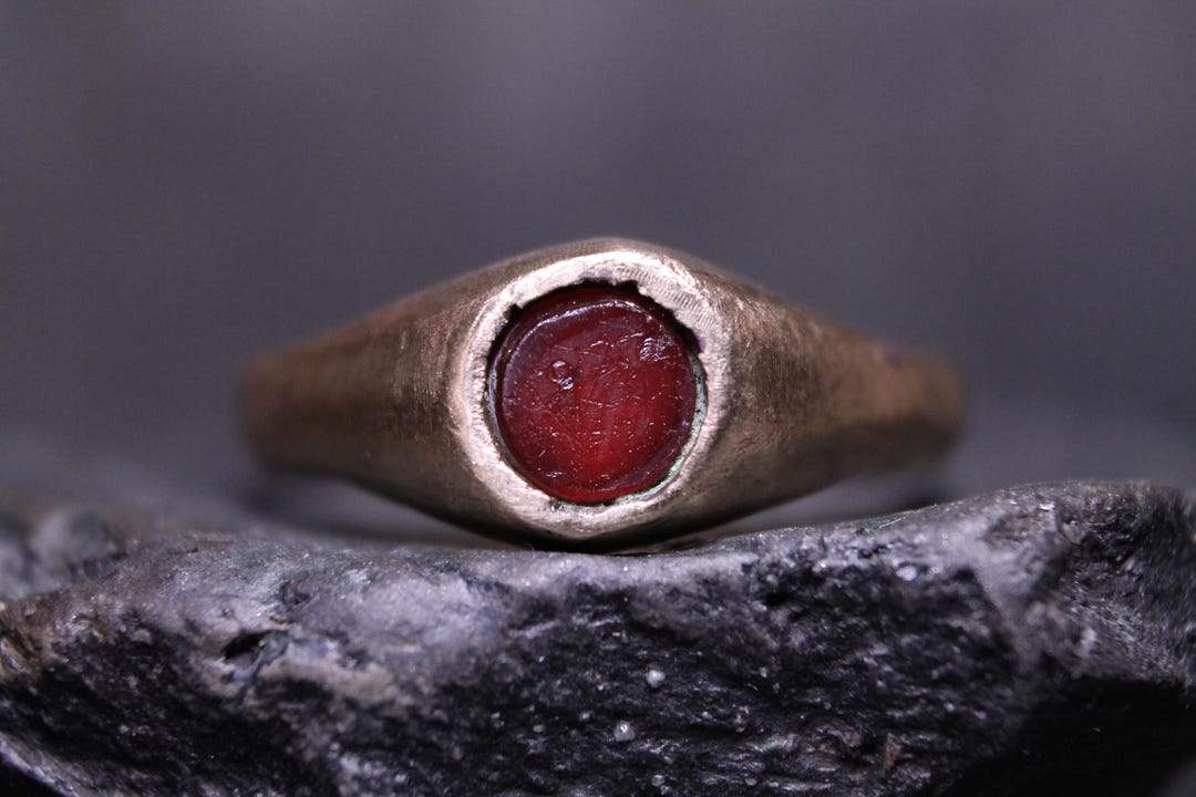 Ancient Medieval Ring, Ancient Artifacts, Viking Ring Women, Medieval ...