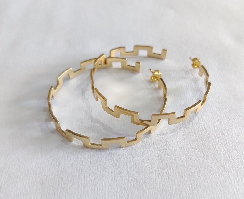 Dainty Gold Hoops, Zigzag Hoop Earrings, Big Round Gold Earrings, Minimal Hoops, Fashion Jewelry ...