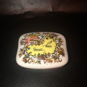 Vintage Franklin Mint Musical Trinket Box Songs of Love I Hear Music - Etsy