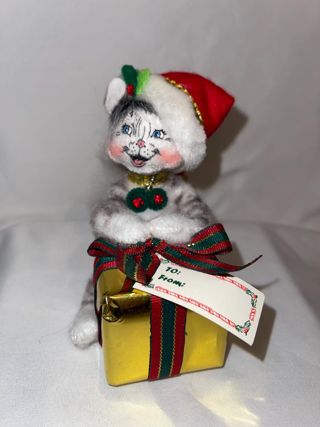 ANNALEE 2008 Christmas Santa Cat With Wrapped Gift 5" Kitten - Etsy