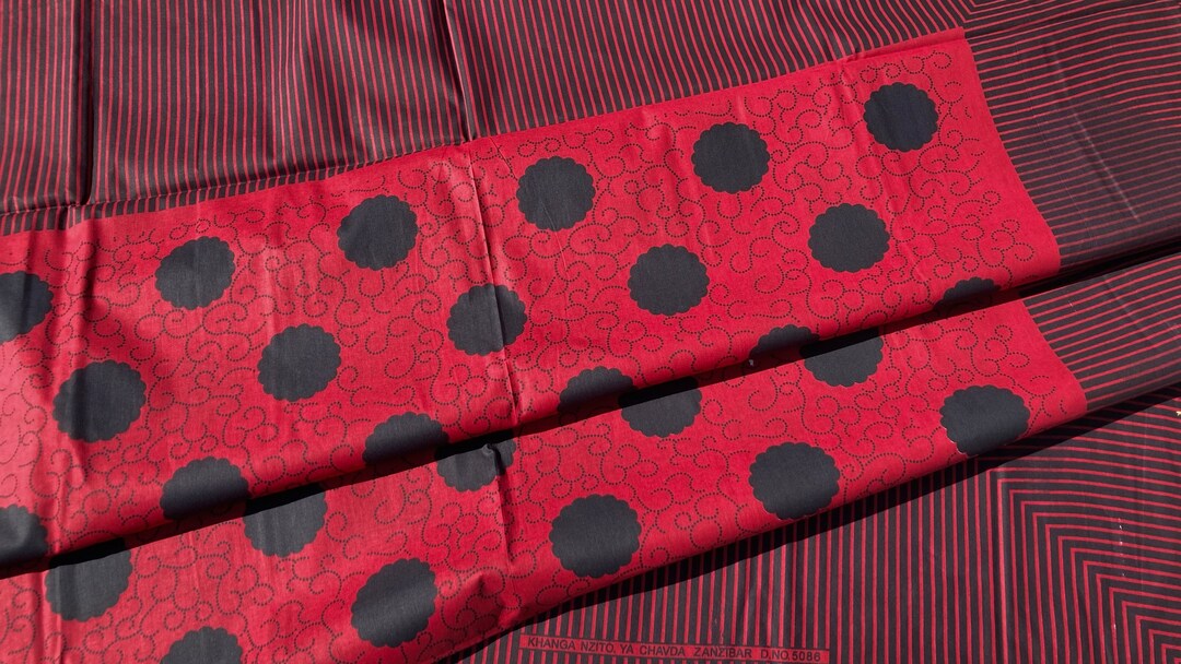 Zanzibar Khanga, African Fabric: Khanga Nzito black Flower, Sling ...