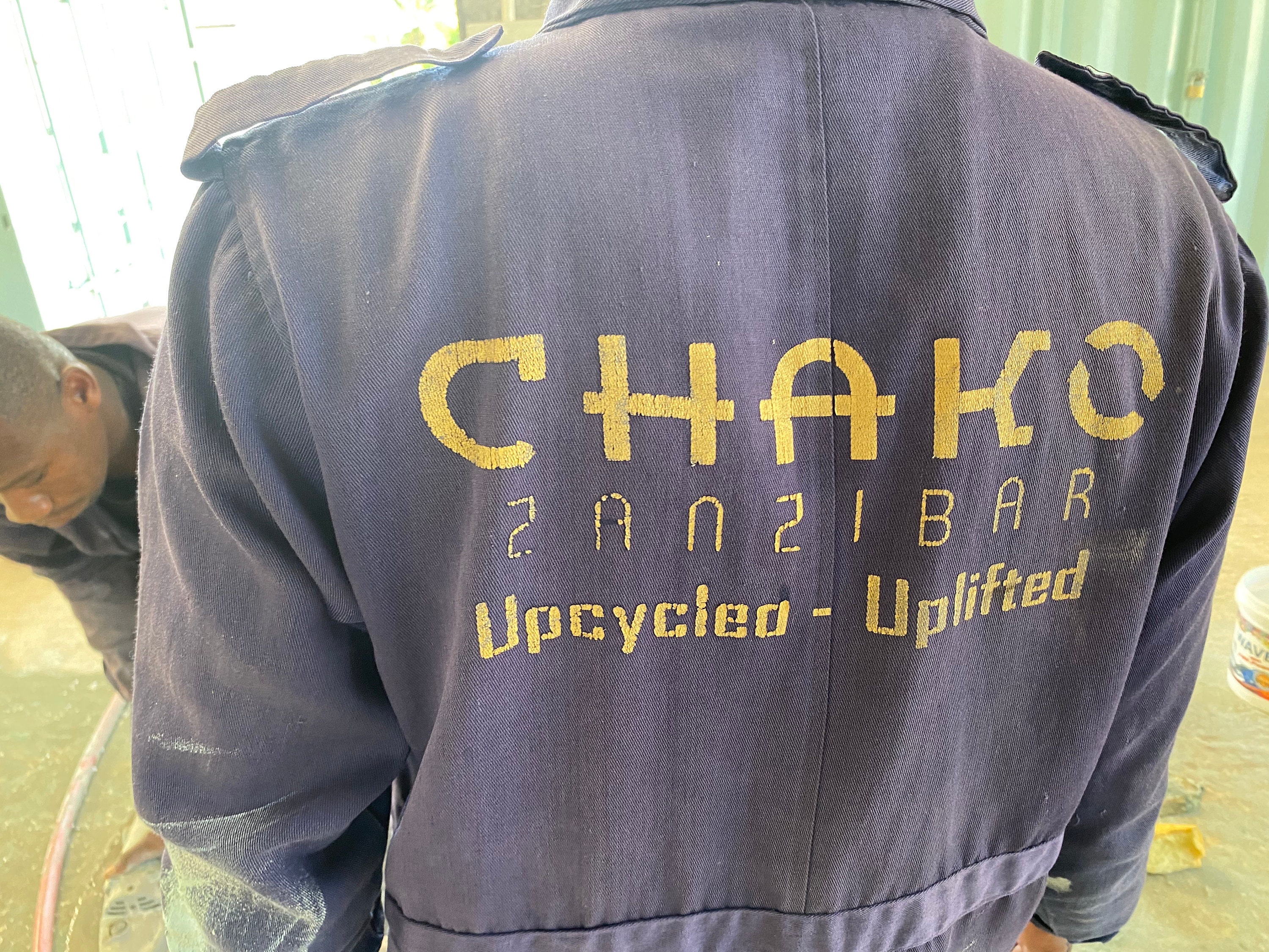 Lantern Made of Recycled Glass Bottle / Base Made of Mkongo - Etsy