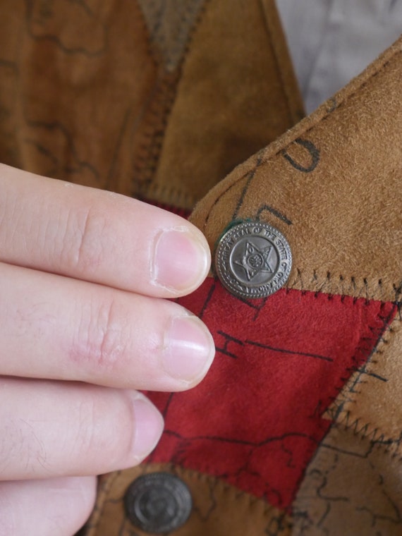 Tan Leather Vest with World Map Pattern, 90s Vintage … - Gem