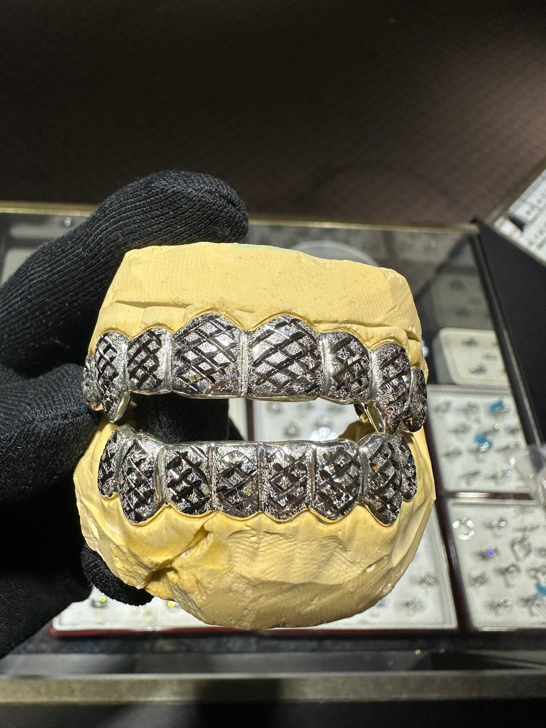 6 on 6 (extended Fangs, Diamond Cuts & Dust) - Etsy