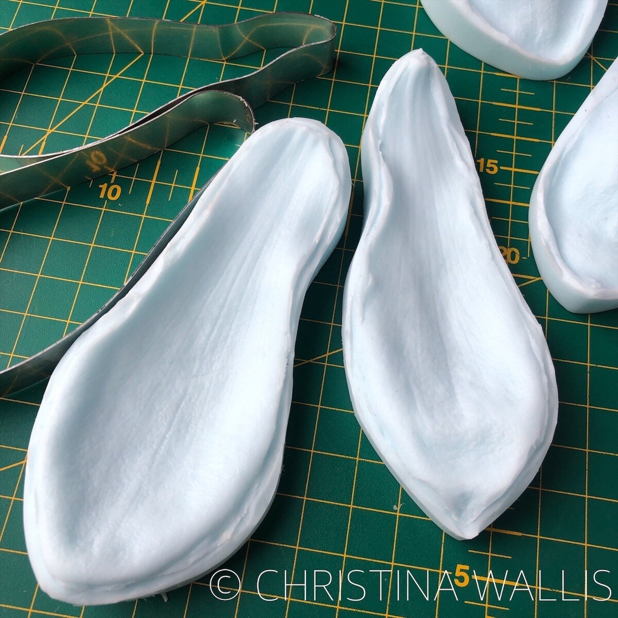 MAGNOLIA FLOWER Veiner / Mold Set of 2: Botanically Correct - Etsy