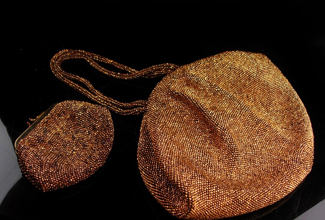 Bronze Gold Flapper Purse / Vintage Change Purse Thousands of Beads ...