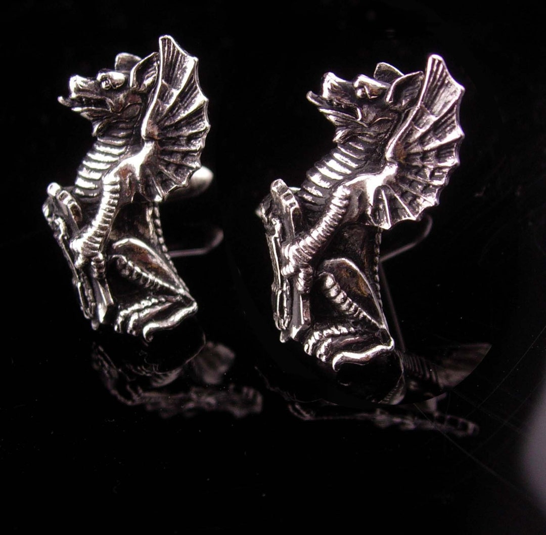 Swank Flying Dragon Cufflinks Vintage Cufflinks Mythical Creature ...