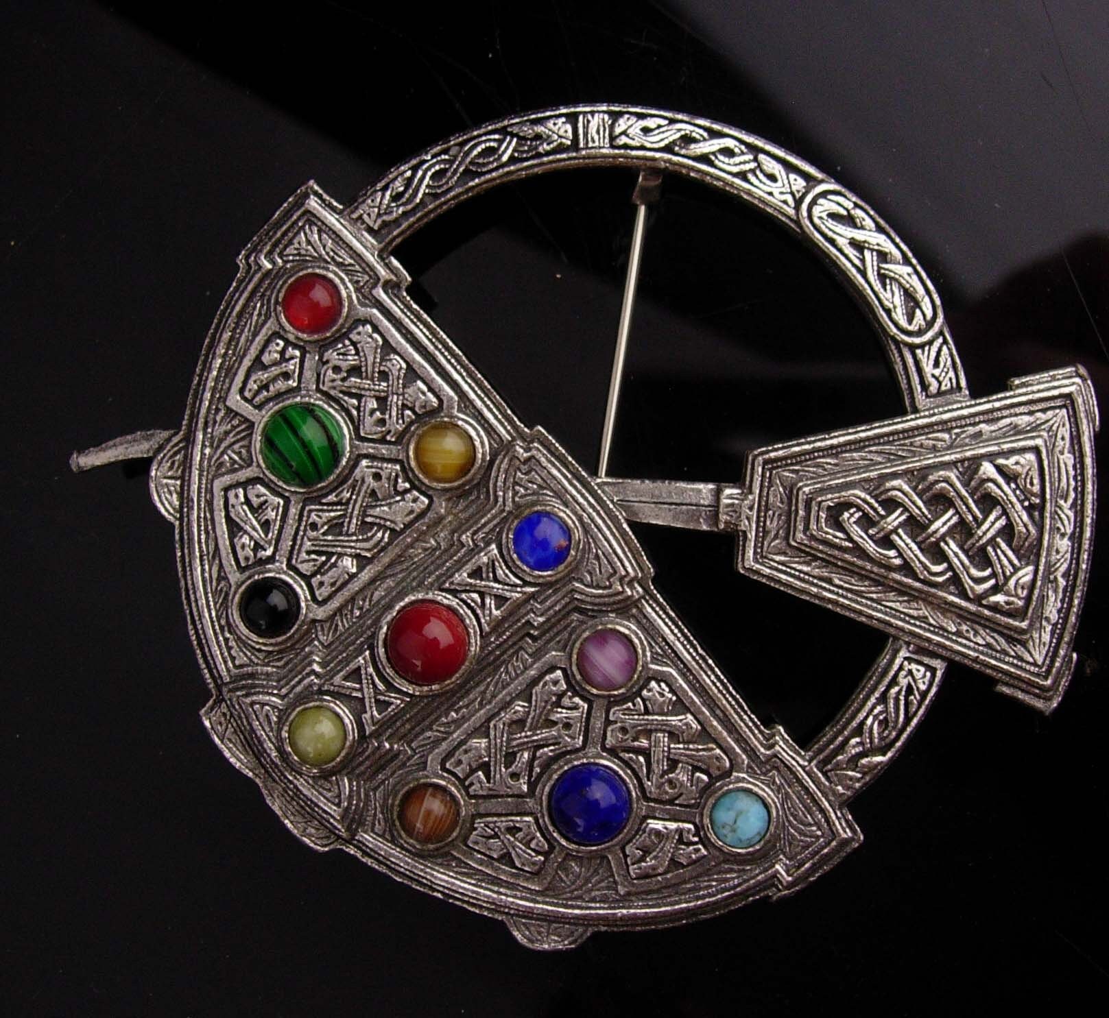 LARGE Vintage Kilt Pin Huge Scottish Brooch Celtic Dagger - Etsy