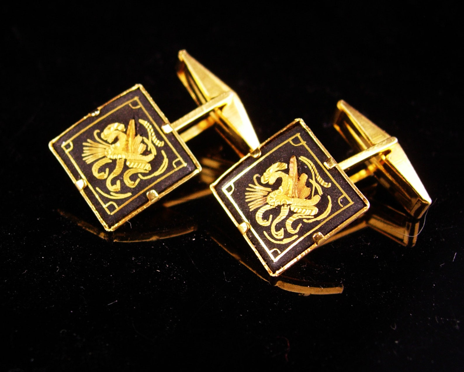Vintage Dragon Cufflinks / Golden Black Damascene Set / - Etsy