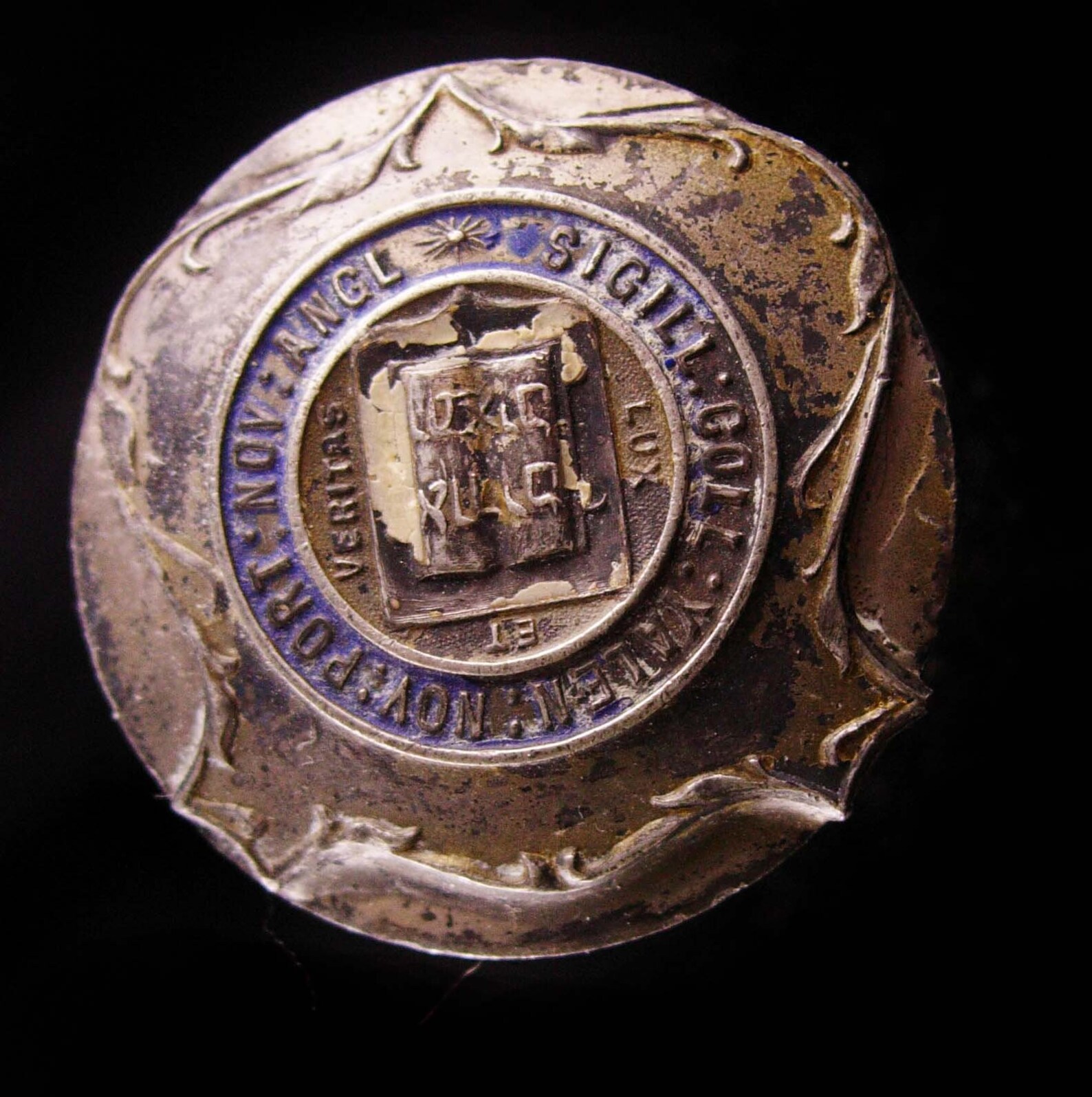 1800s Antique Hatpin / Yale University Lux Et Veritas / - Etsy