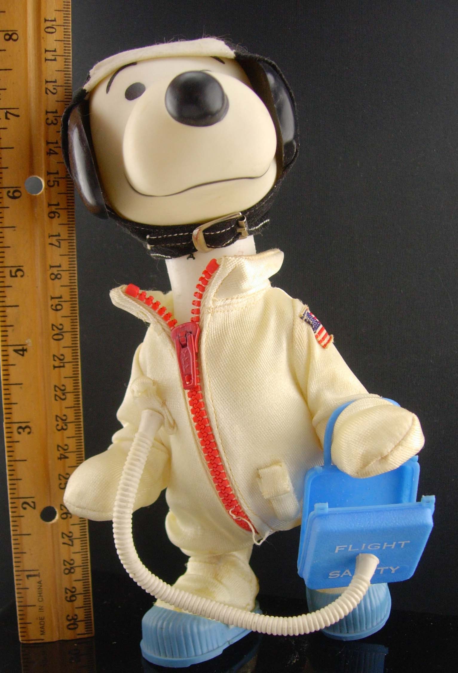 Retro Snoopy Astronaut