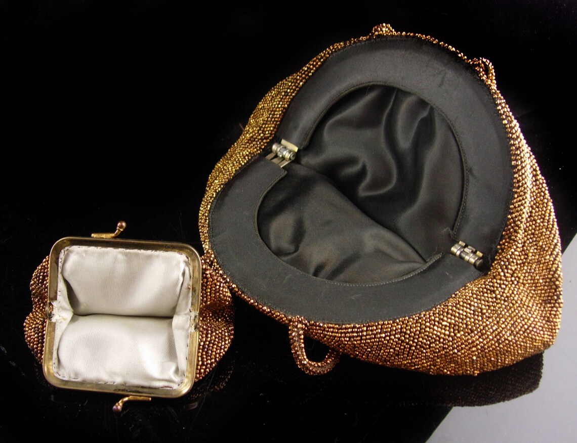 Bronze Gold Flapper Purse / Vintage Change Purse Thousands | Etsy