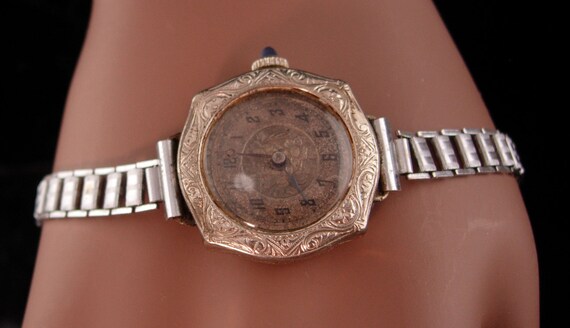 Antique art deco watch - etched design wristwatch - S… - Gem