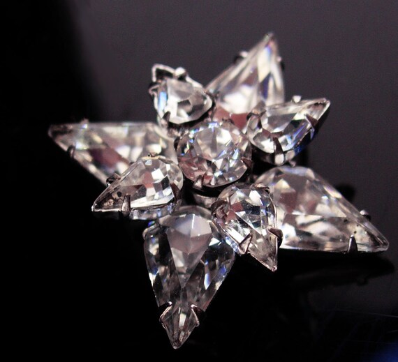 Large rhinestone starburst pin - Big stunning flower … - Gem