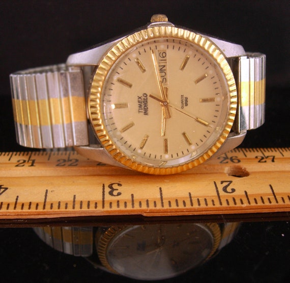 LARGE Mens Timex Indiglo wrist Watch - stainless & go… - Gem