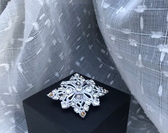 Square Brooch - Etsy