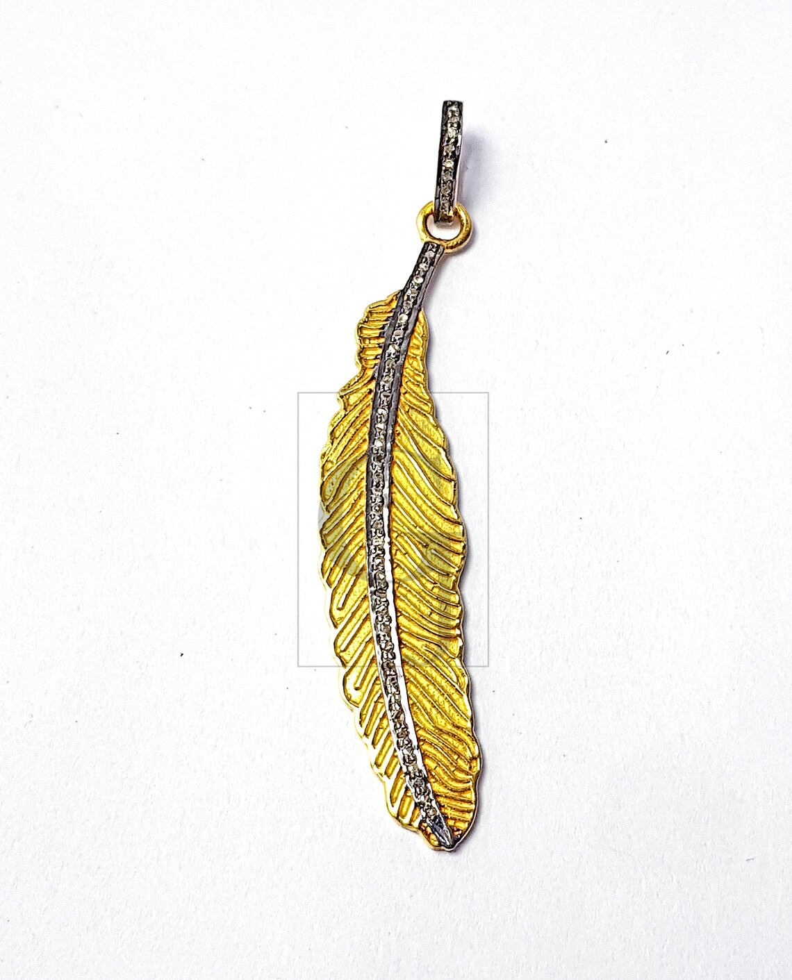 Very Beautiful Feather Designed Shaped Diamond Pendant Pave - Etsy