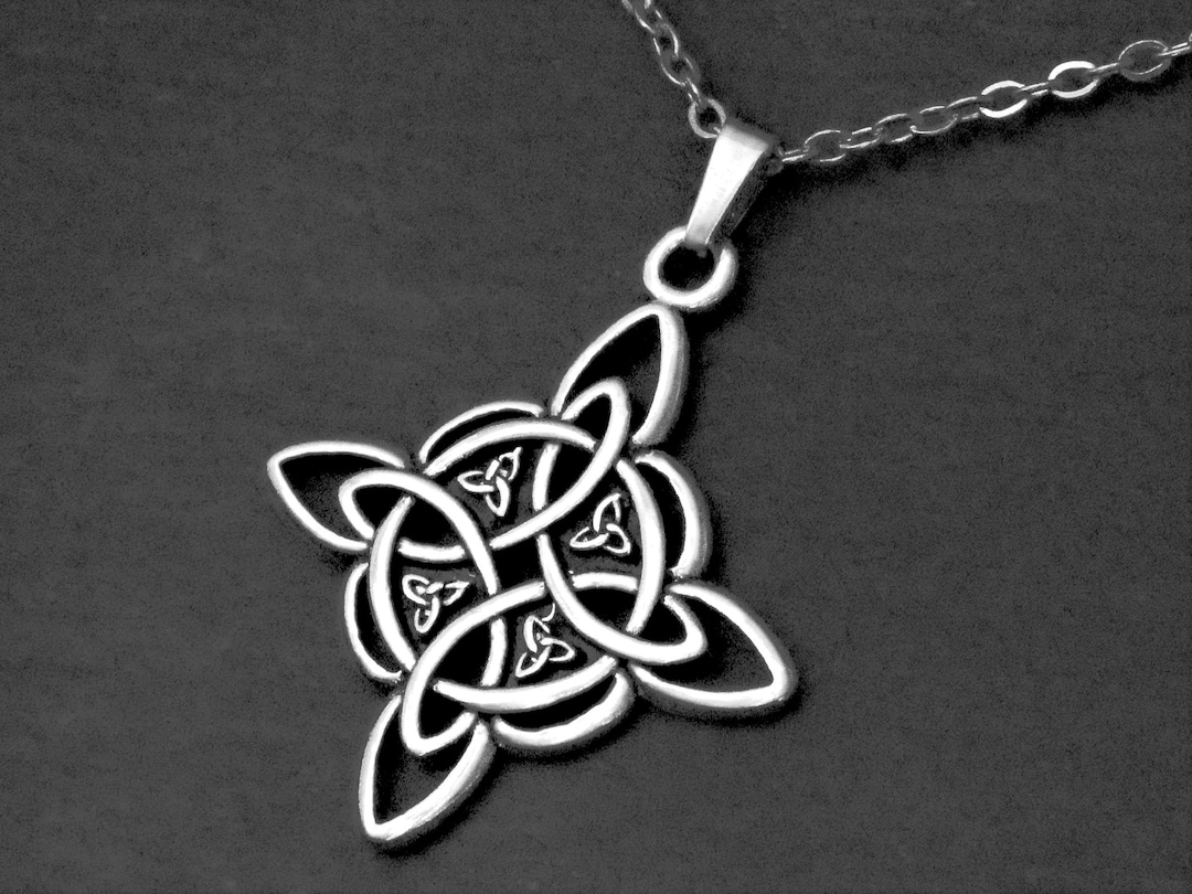Witch Knot Necklace, Wiccan Jewellery, Cord or Chain - Etsy