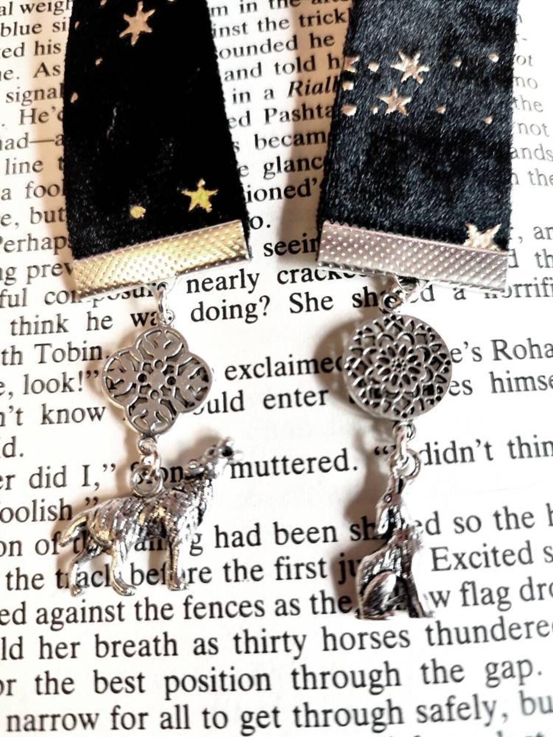 Wolf and Coyote, Velvet Bookmark, Patricia Briggs, Mercy Thompson ...