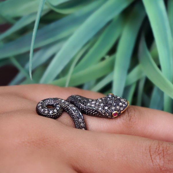 Full Finger Snake - Etsy