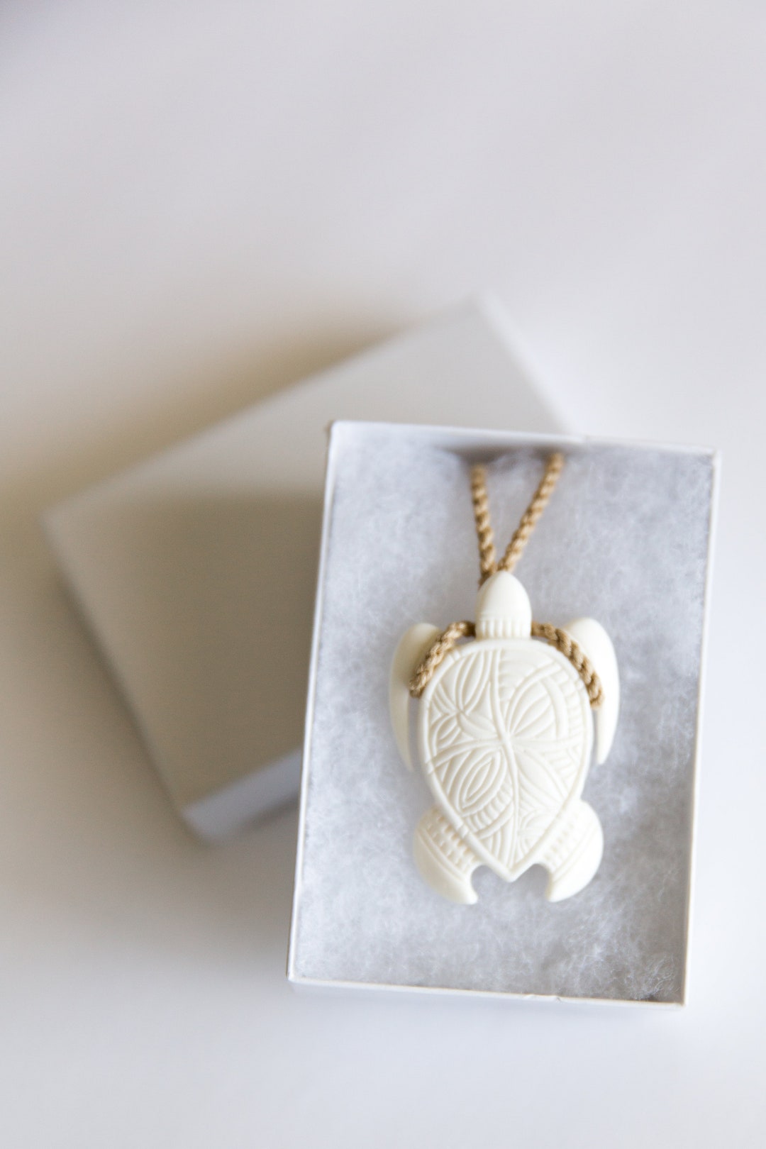 Aloha Turtle Bone Necklace, Hawaiian Honu Pendant, Adjustable Island ...