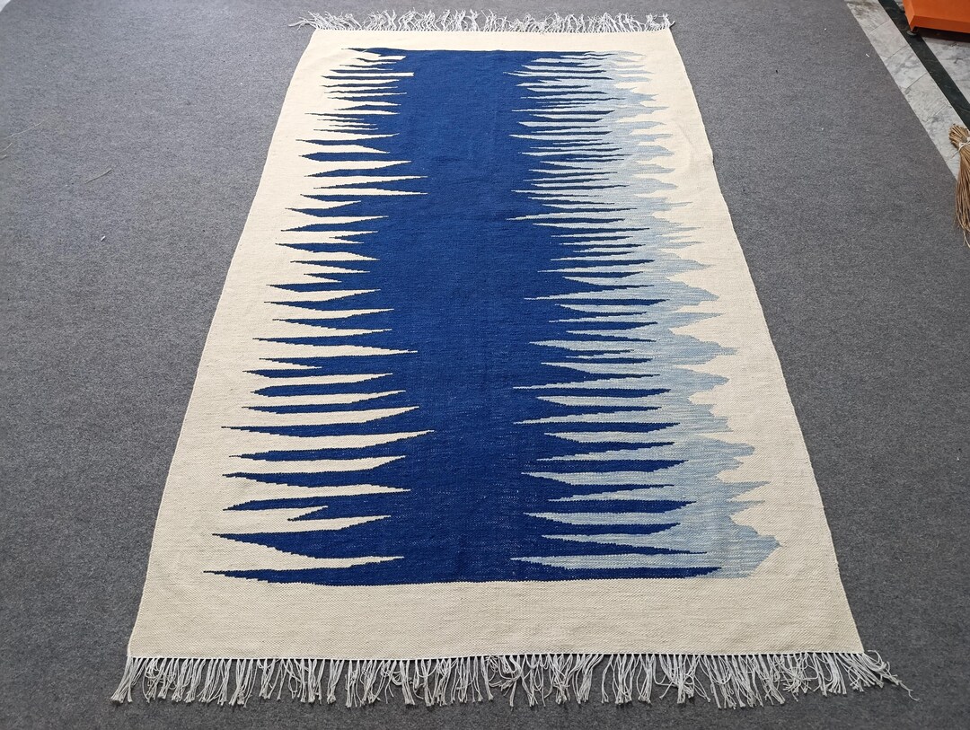 Blue and White Zigzag Rug, 4X6 Flatweave Kilim Rug, 8x 10 Dhurrie Rug, Designer Rug, Home ...