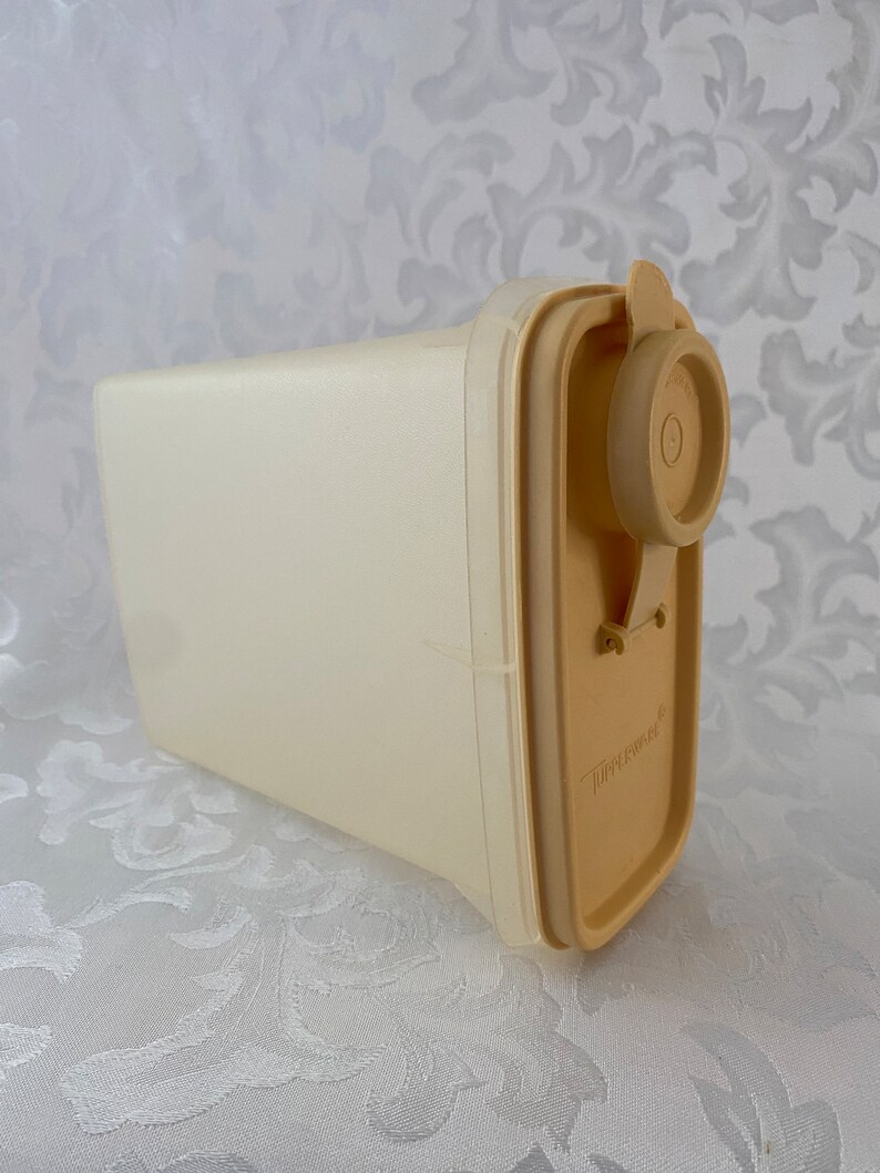 Vintage Sm. Tupperware Cereal Keeper - Etsy