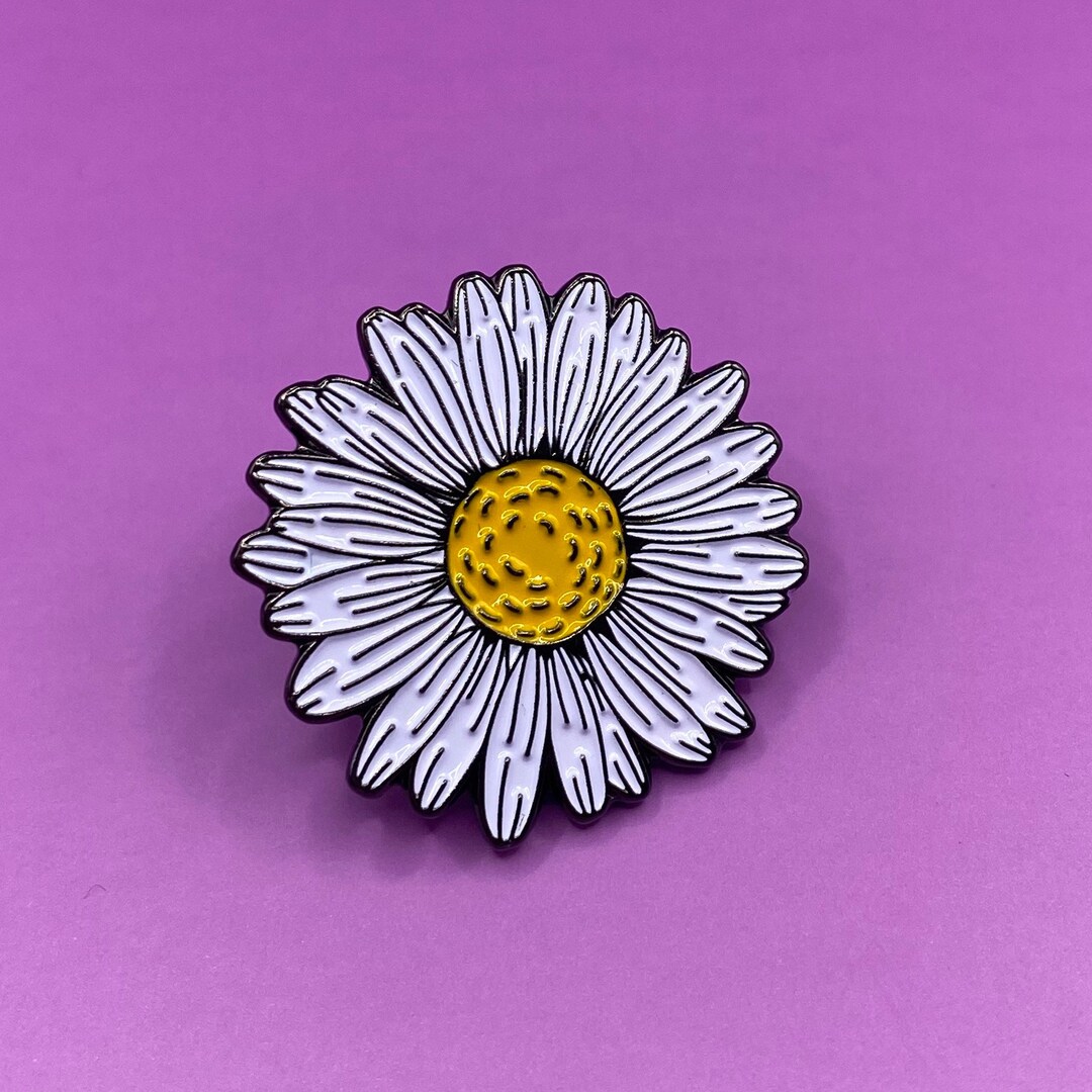Daisy Enamel Pin April Birth Flower - Etsy