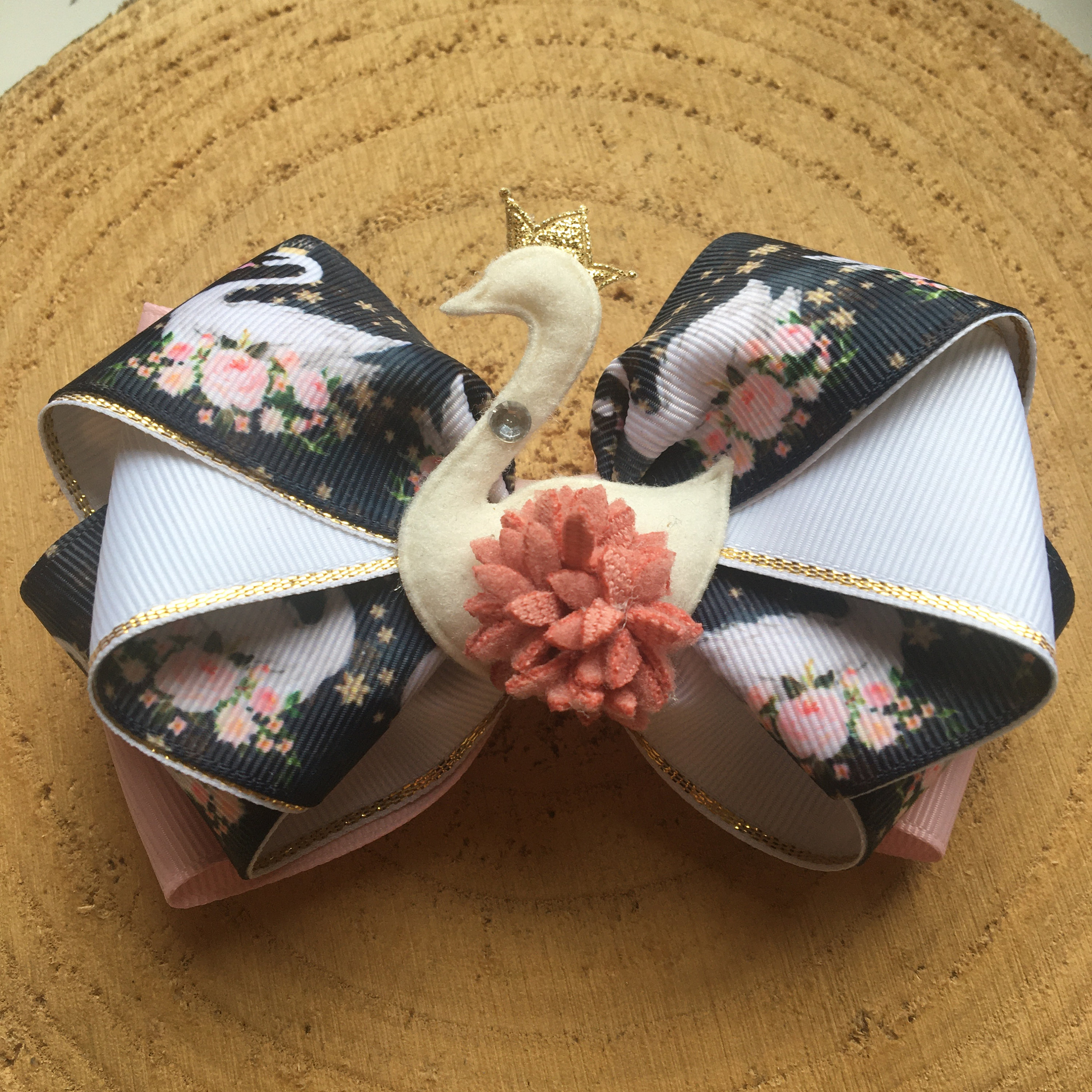 Swan Hair Bow || Black Swan || White Swan || Handmade Hair Bow Clip ...