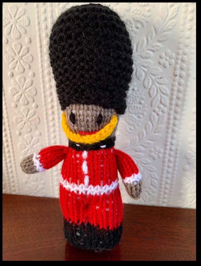 Coronation Knitting Pattern - Simple and Easy! - Etsy