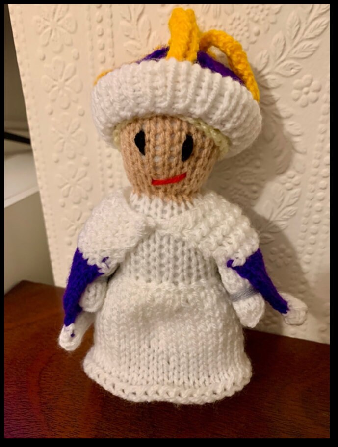 Coronation Knitting Pattern - Simple and Easy! - Etsy