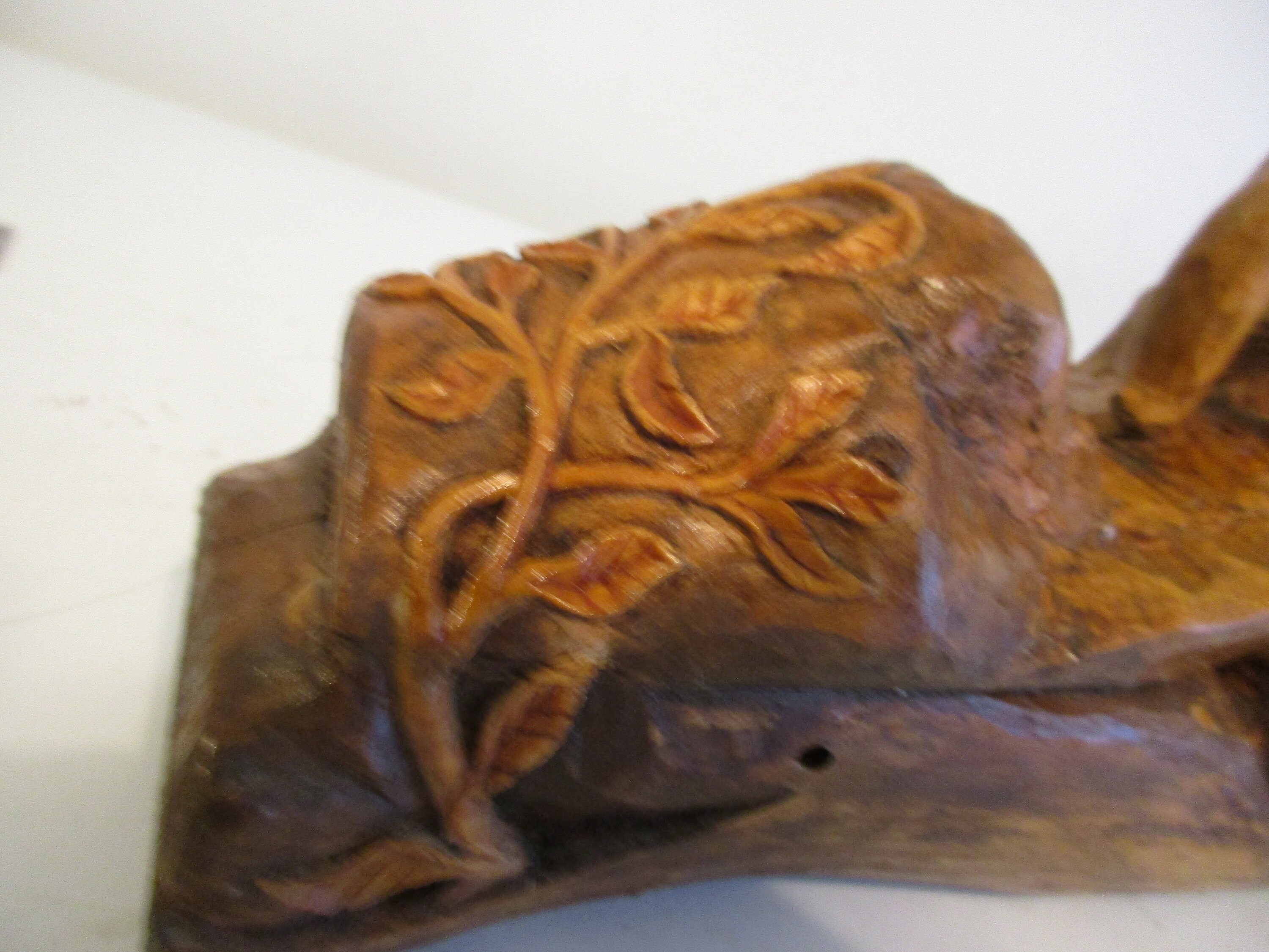 Vintage/antique? Primitive Folk Art Howling Wolf and Hiding Lamb Wood ...