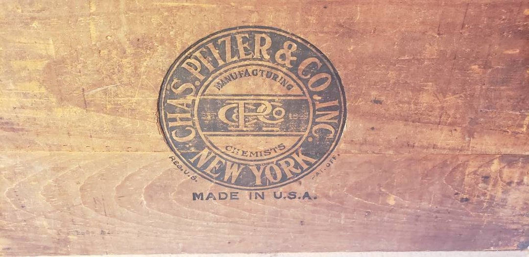 Antique Pfizer Advertising Crate Antique Chas Pfizer and Co Antique New ...