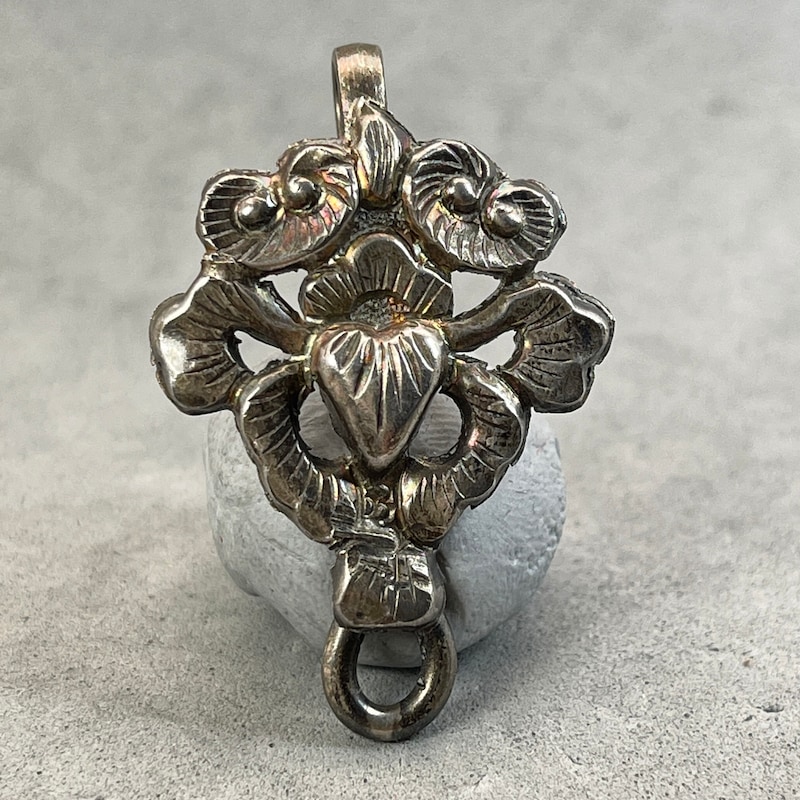 Hand Clasp - Etsy