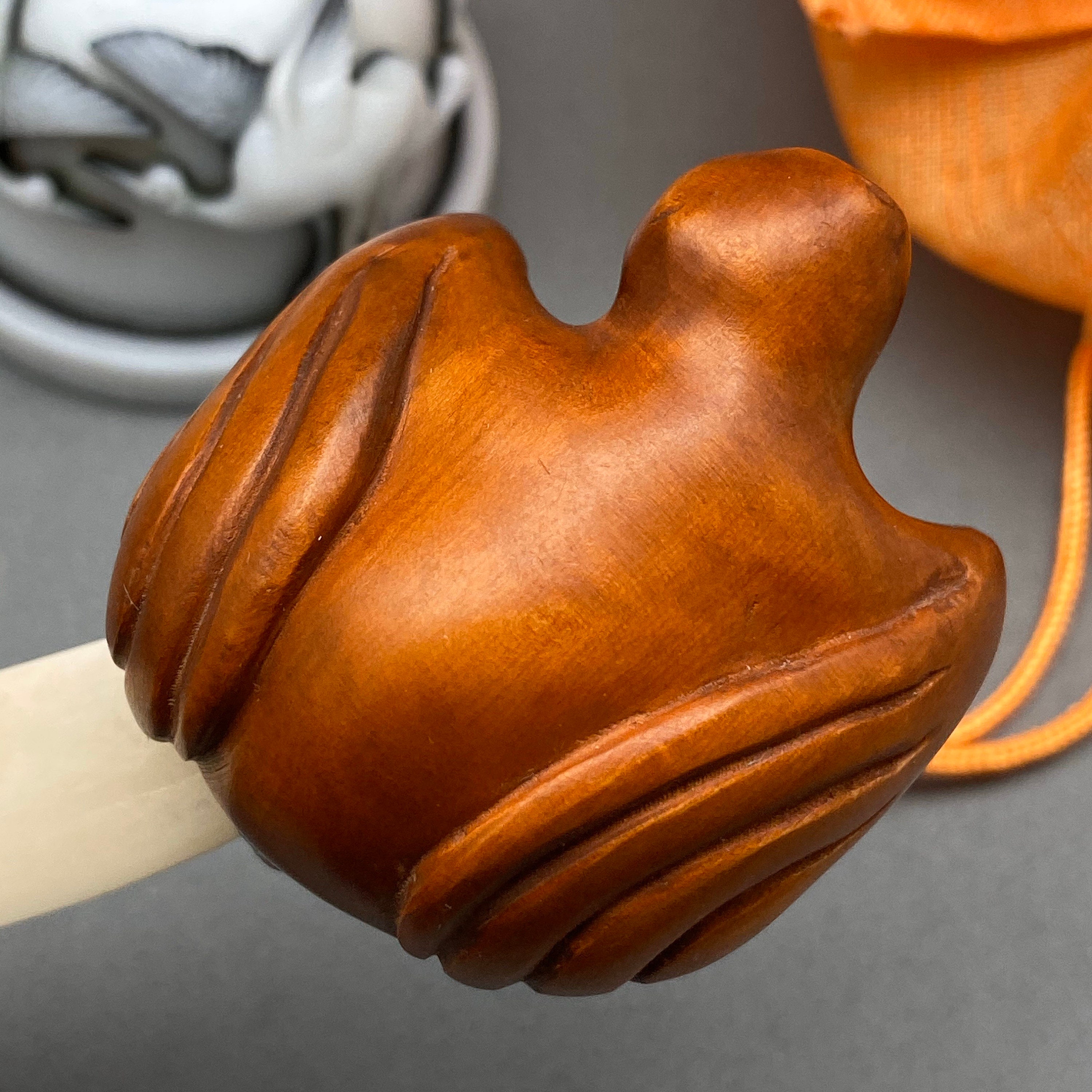 Hand carved Boxwood bat netsuke wood bat netsuke boxwood bat | Etsy