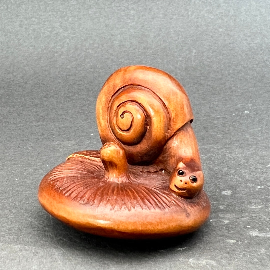 Hand Carved Boxwood Netsuke of Snail on a Leaf, Wood Snail Toggle, Wood ...
