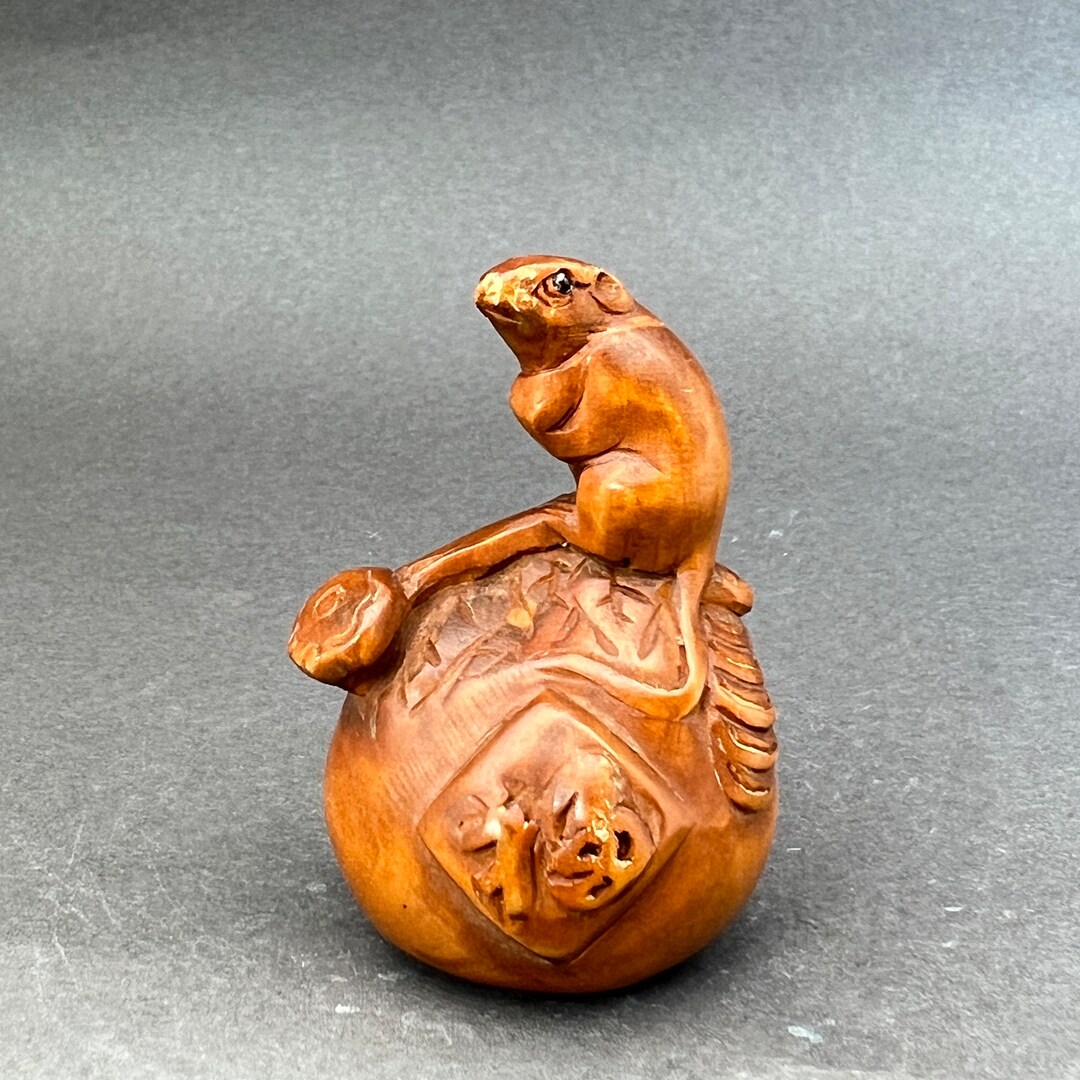 Hand Carved Boxwood Mouse, Represents Harvest and Wealthy, Mouse ...