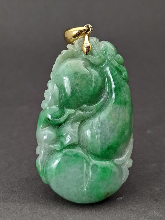 Jade gourd pendant store