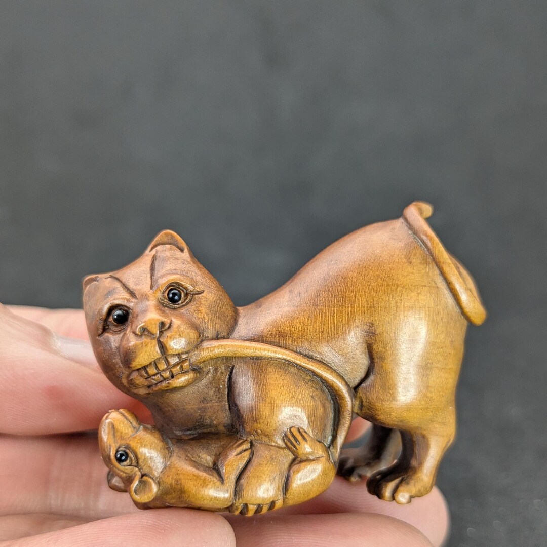 Hand Carved Boxwood Cat Netsuke, Wood Cat Netsuke, Wood Cat Charm, Hand ...