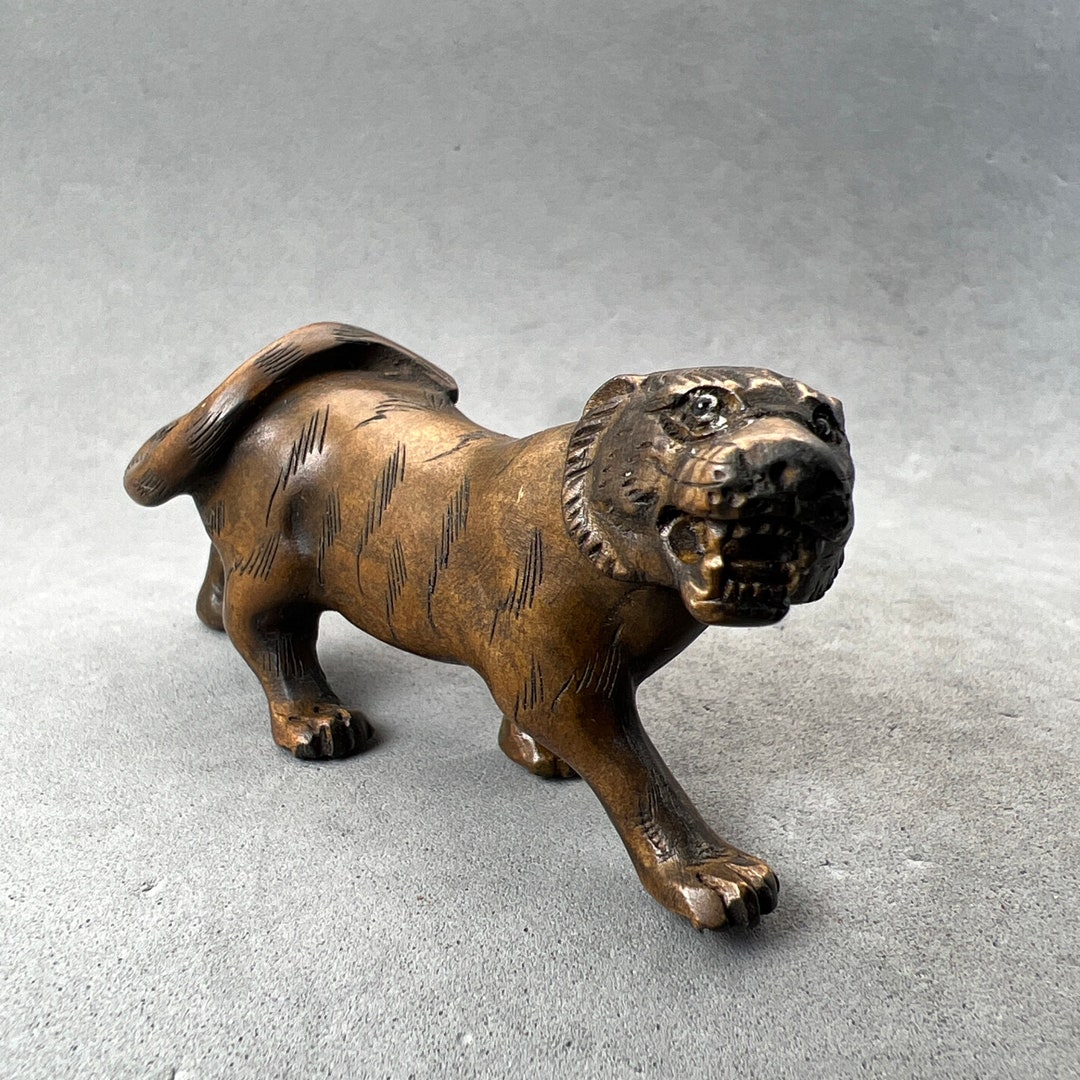 Hand Carved Boxwood Tiger Netsuke, Wood Tiger Netsuke, Wood Tiger Charm ...