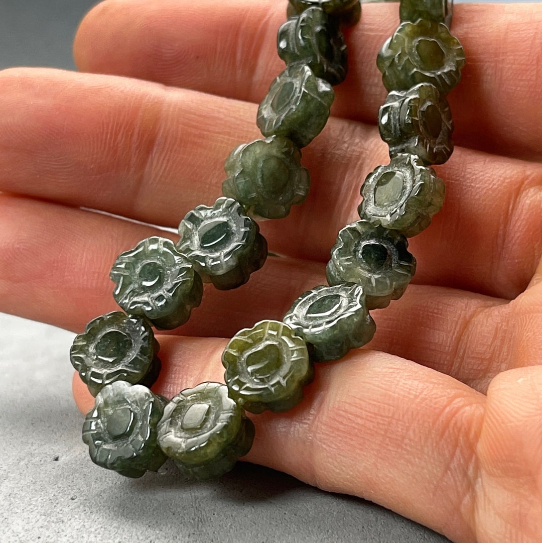 Jade Carving: 1 Hand Carved Natural Color Jadeite Sunflower Shape Bead ...