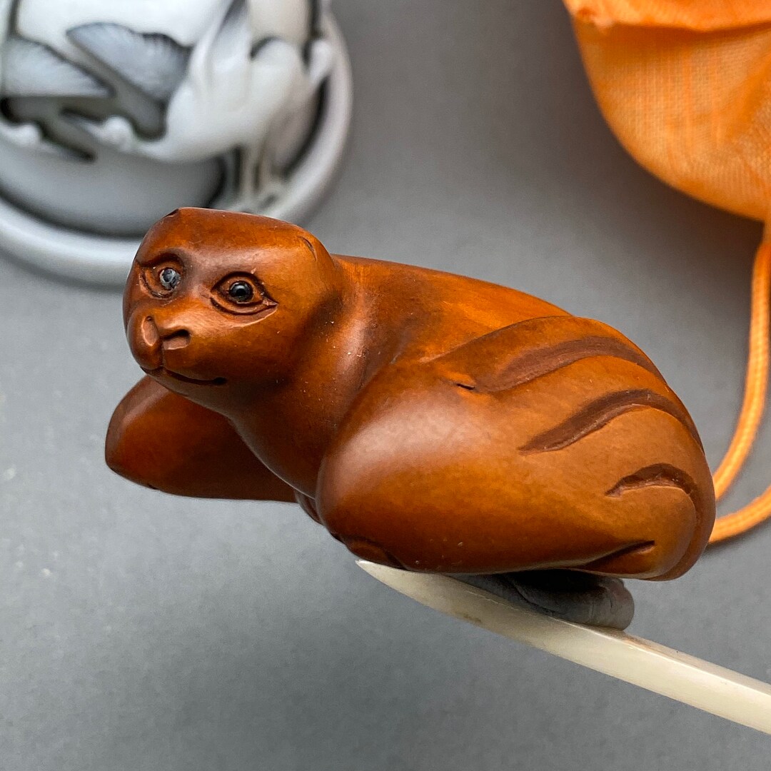 Hand Carved Boxwood Bat Netsuke, Wood Bat Netsuke, Boxwood Bat Netsuke ...