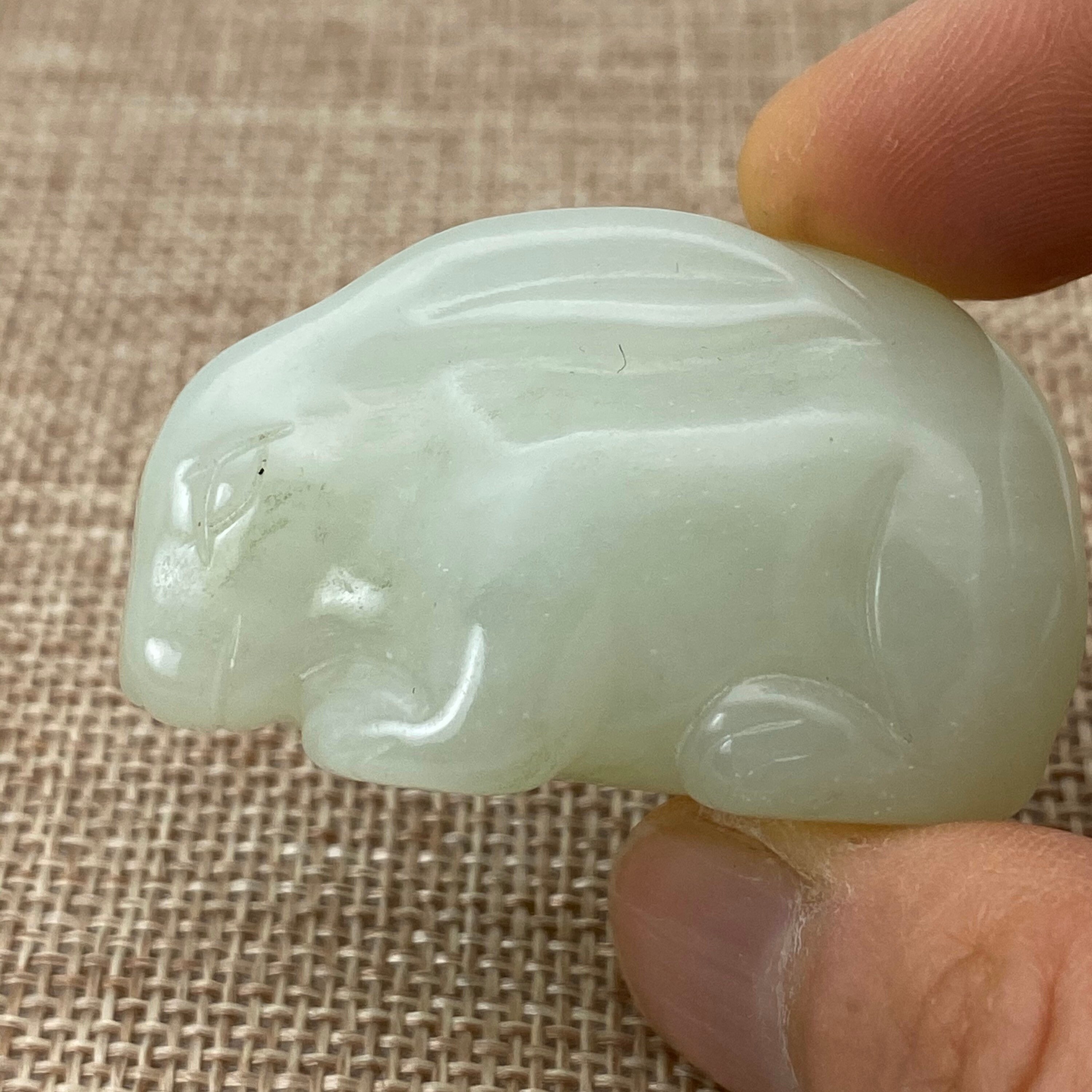 1 Vintage Hand Carved Green Jade Bunny Charm Green Jade - Etsy