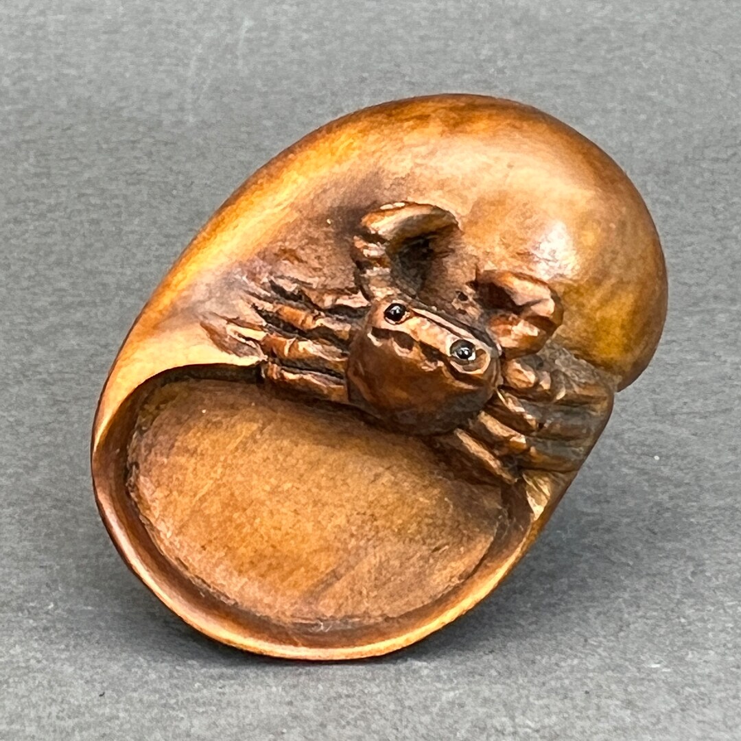 Wood Carving: Hand Carved Boxwood Crab Netsuke, Wood Crab Netsuke, Crab ...