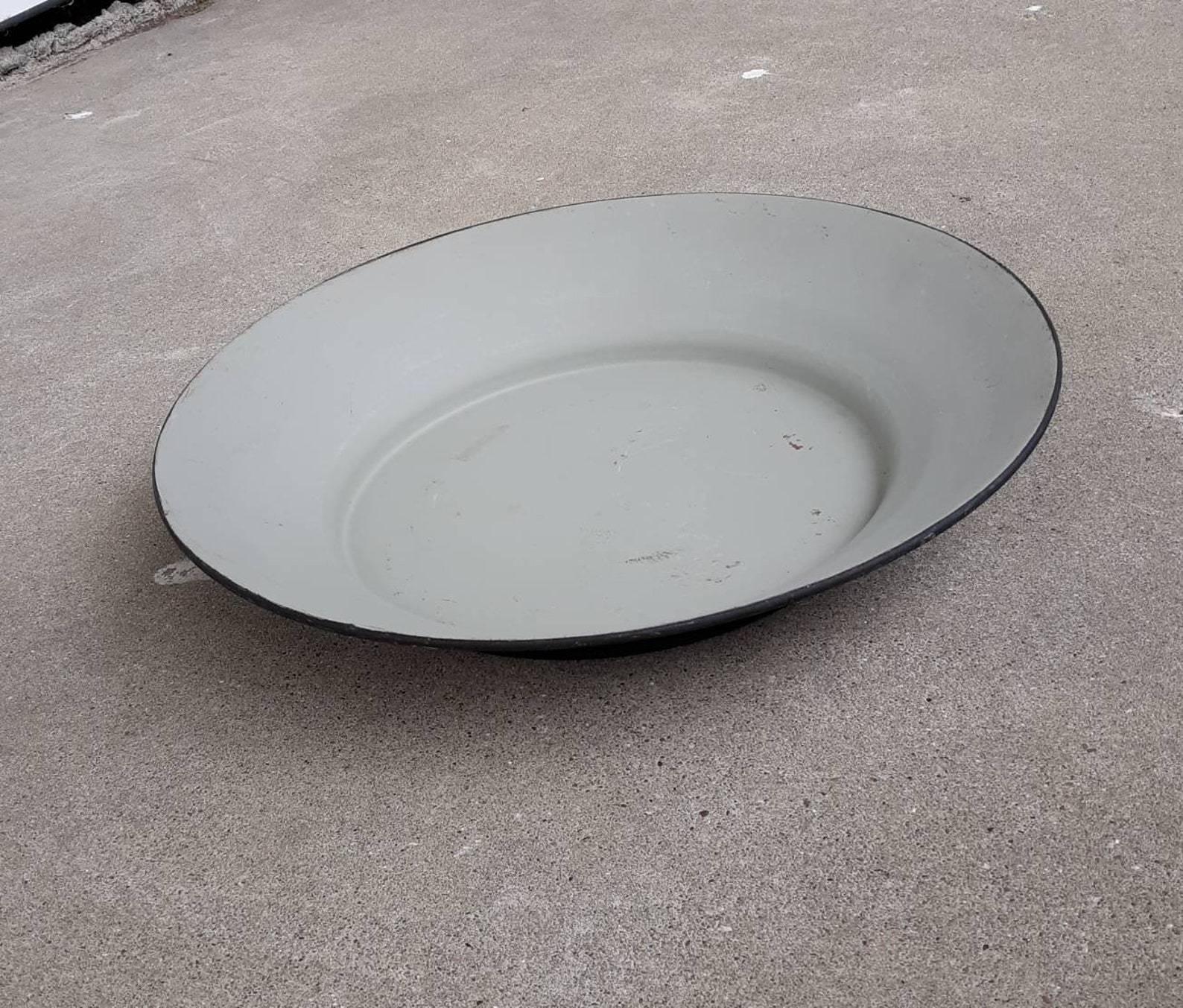 Rimmed Tin Bowl - Etsy